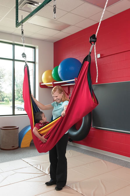 Southpaw - Acrobat Swing Rainbow (120077) (O) — Thinking Toys