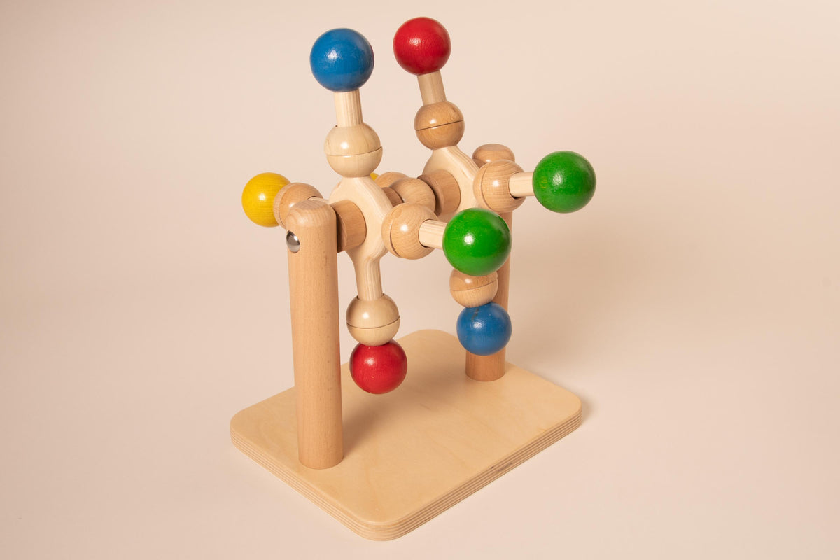 Clicking Clacking Windmill (O) — Thinking Toys